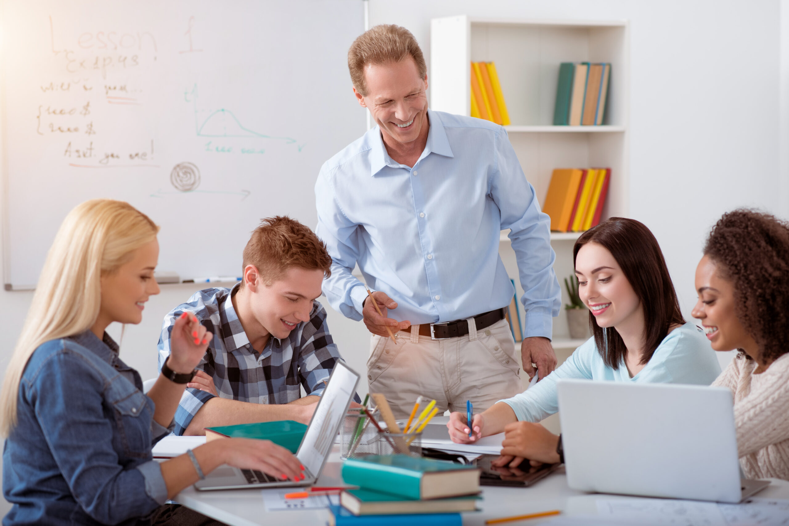10 Top Teacher Time-Saving Features of Lightspeed Classroom Management™